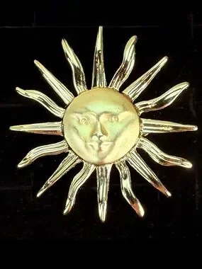 Jewelry | Vintage Goldtone Celestial Sun Face Brooch | Poshmark